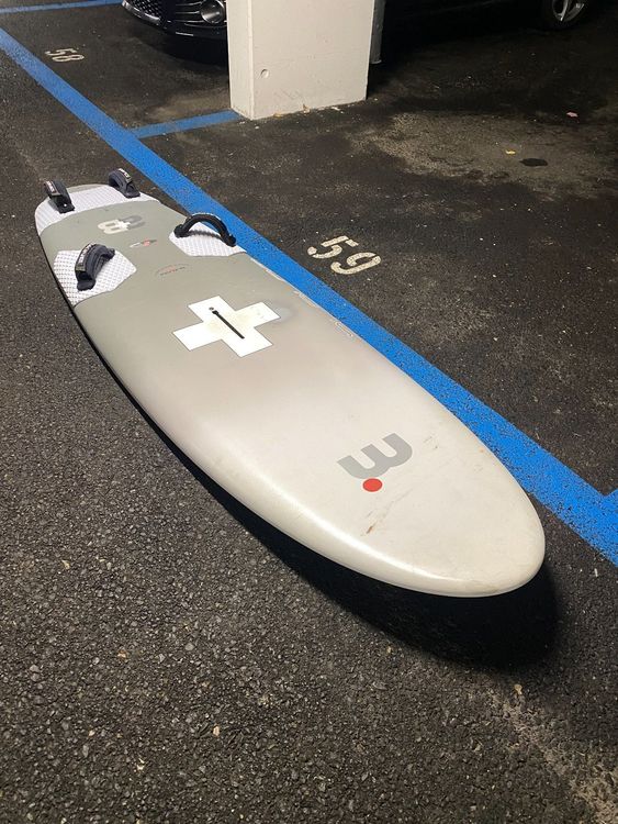 Mistral Slalom Windsurfboard 110L (Gebraucht) in Sempach Station für ...