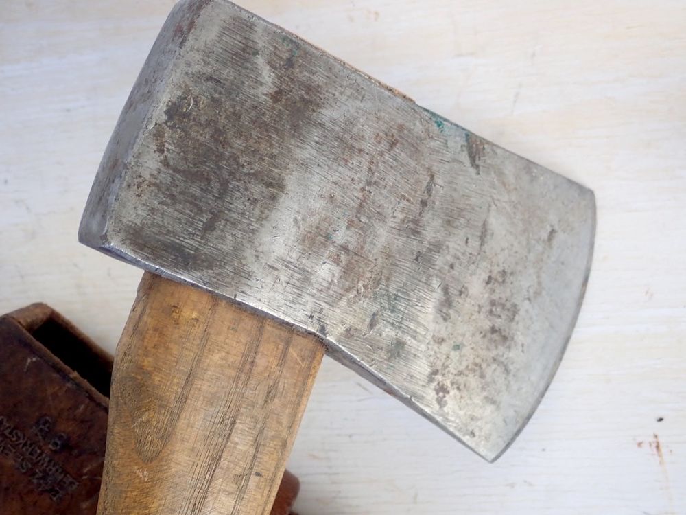 3 Werkzeug Schanzwerkzeug Axt Hammer Militär Schweizer Armee (Gebraucht ...