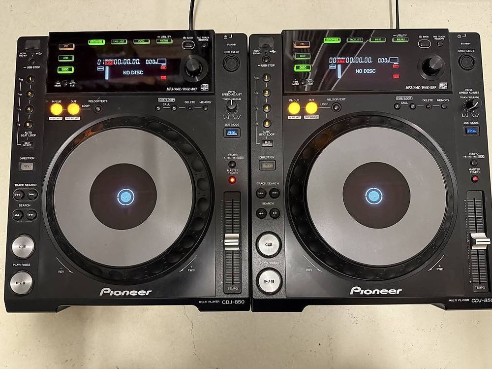 2x CDJ 850er Pioneer inkl Netzteile (Gebraucht) in Winterthur für CHF ...