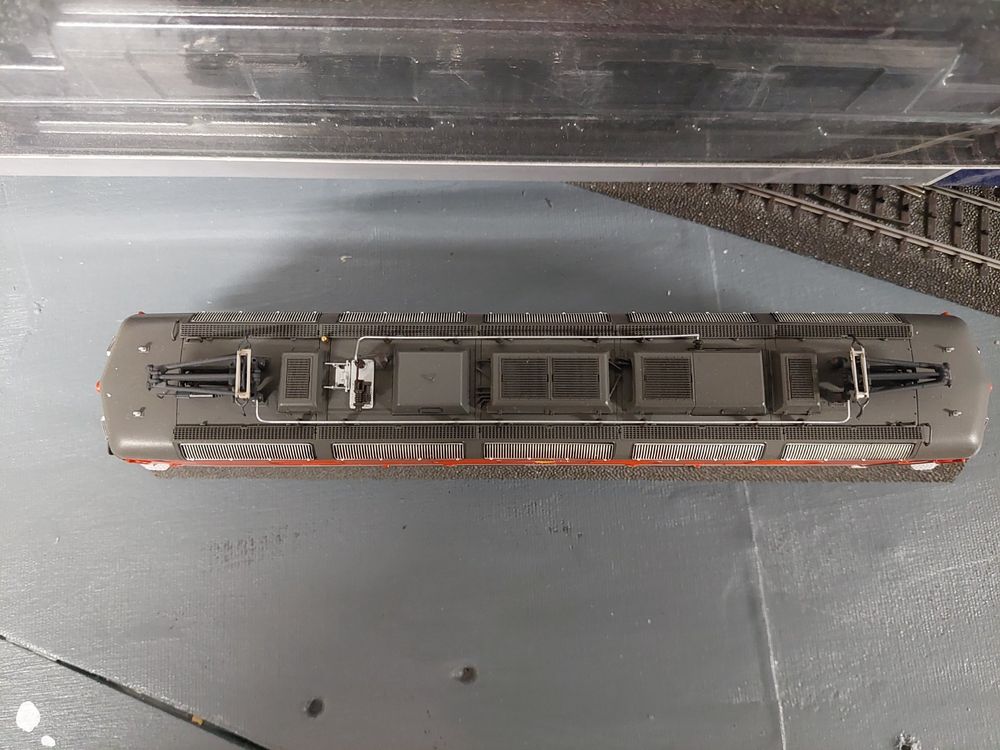 Roco 78599 Re 6/6 11677 h0 AC (Gebraucht) in Broc für CHF 226 – mit ...