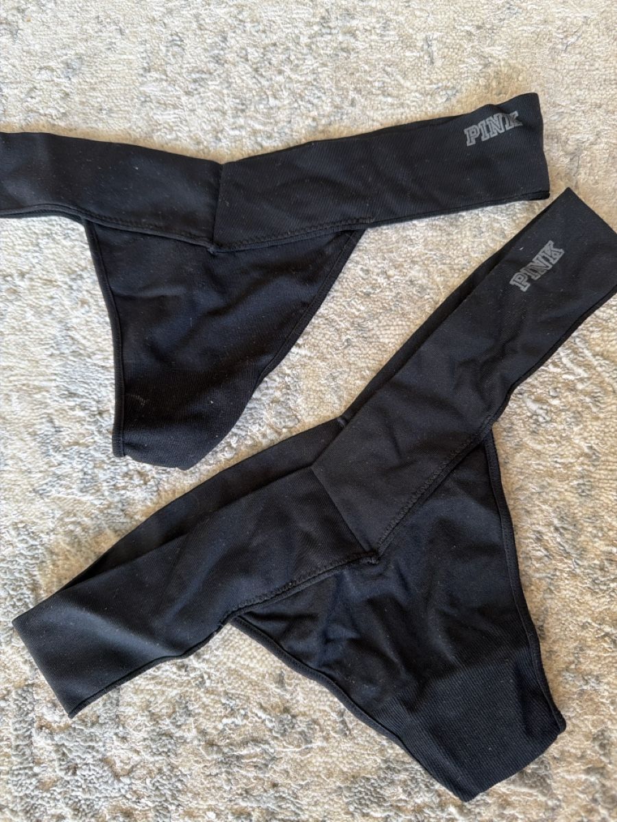 Schwarze Strings von PINK Victoria's Secret, Grösse S (Neu (gemäss ...