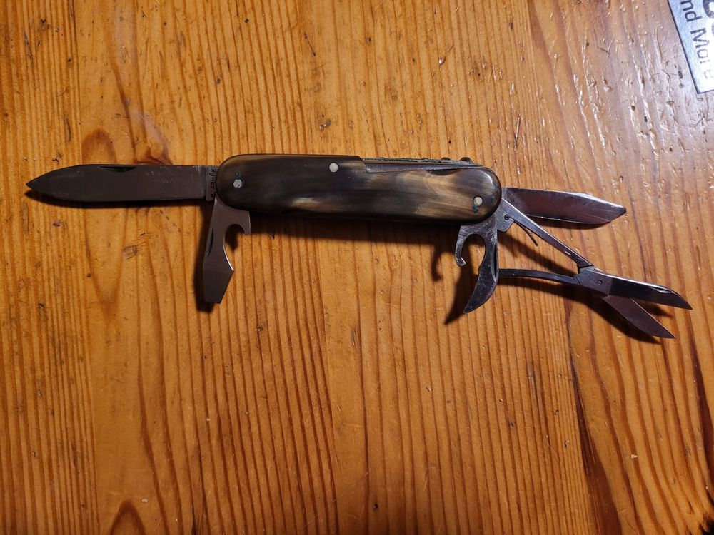 Armee suisse inoxyd Sackmesser (Gebraucht) in Einsiedeln für CHF 80 ...