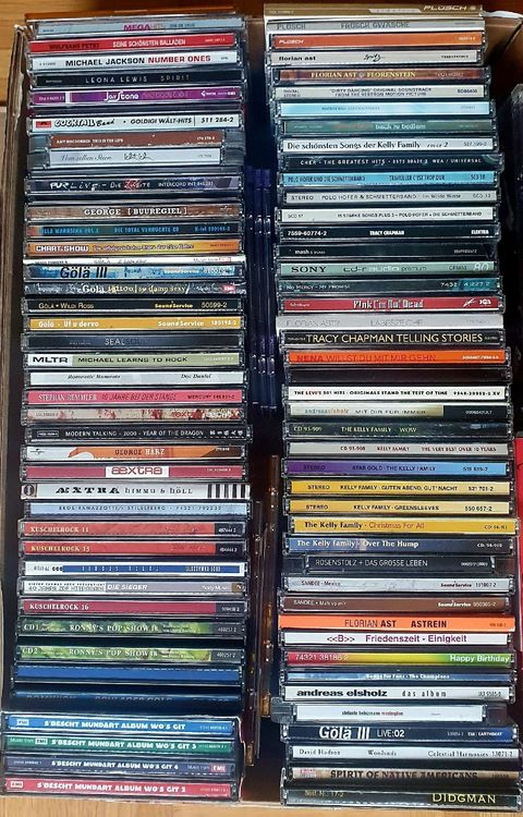Riesige CD Sammlung - Verschiedene Interpreten (Gebraucht) in Kehrsatz für CHF 39 – mit ...