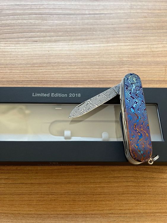 Victorinox Damast 2018 mit Timascus Scales | Kaufen auf Ricardo