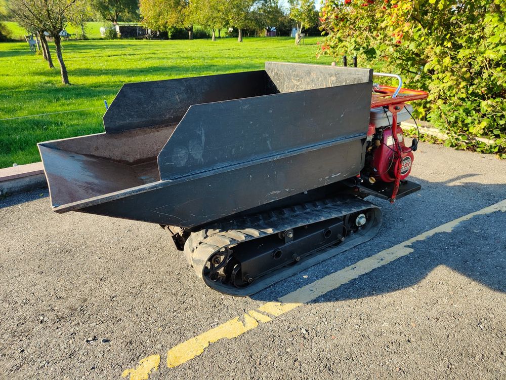 Raupen Dumper 750kg mit Honda Motor (Gebraucht) in Ermensee für CHF 2400 – nur Abholung auf ...