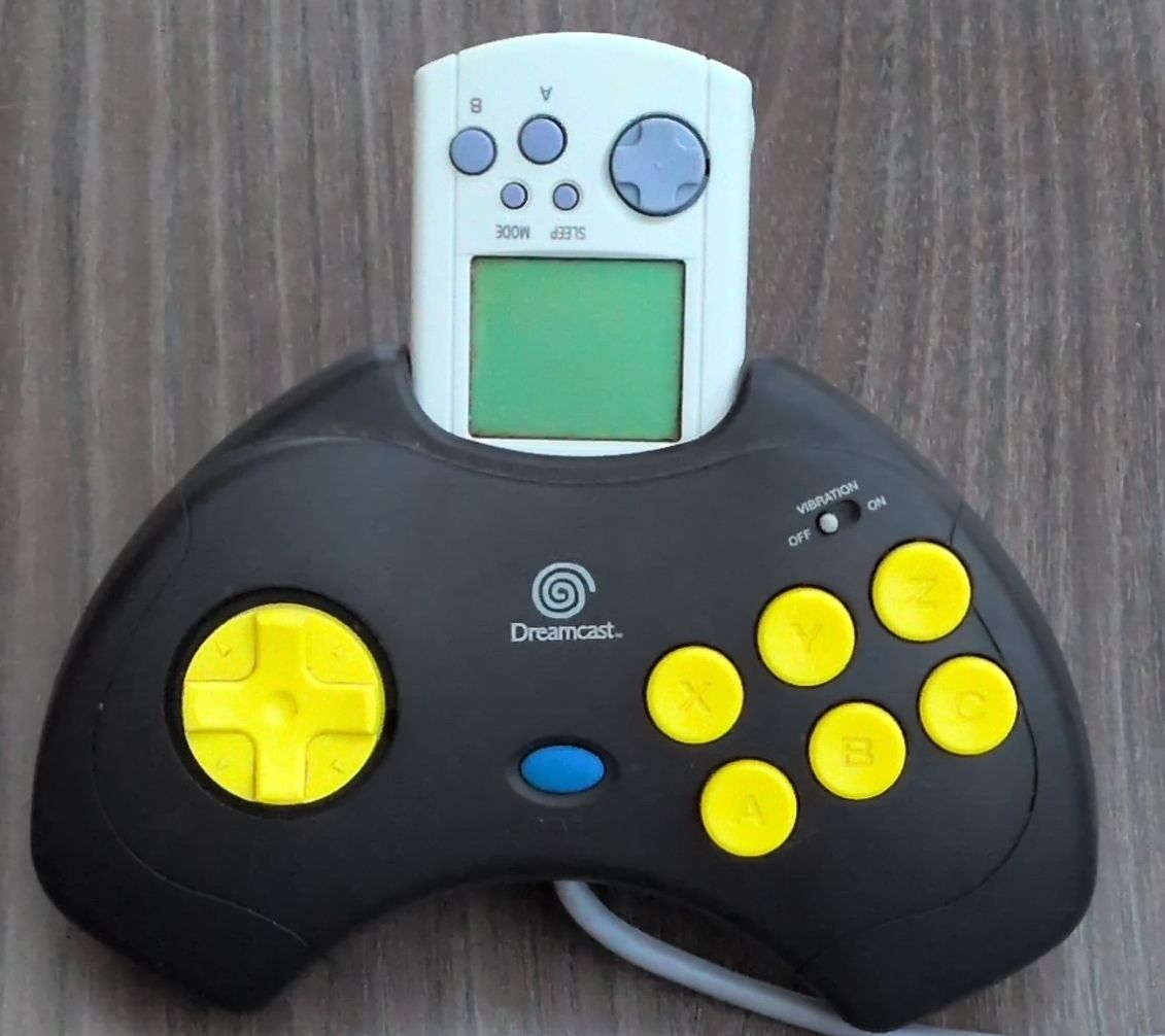 Dreamcast ASCII PAD - 6 button - with VMU Card !! (Neu (gemäss ...