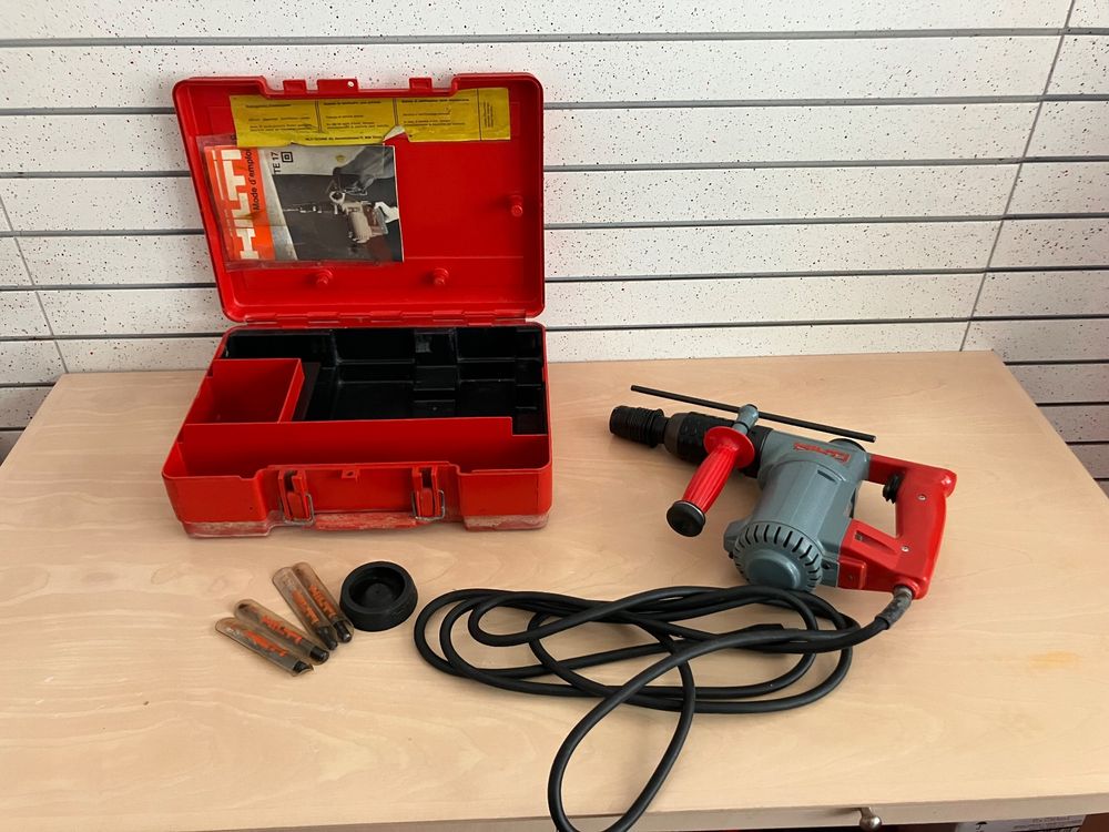 Hilti Rotary Hammer Drill Model TE17 | Kaufen auf Ricardo