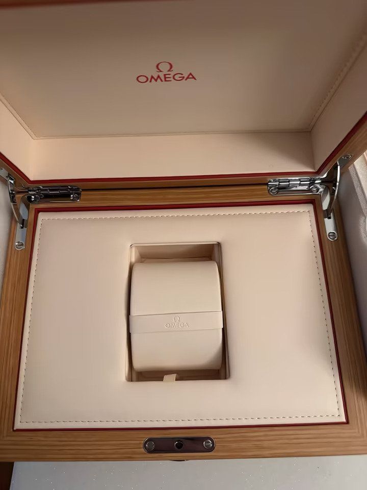 OMEGA Seamaster Aqua Terra 38 mm - Couli ivoir - Neuve 2025 (Neu und ...