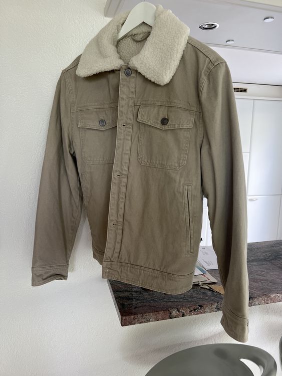 Veste mng (D'occasion) à Neuchâtel pour CHF 50 – avec livraison ...
