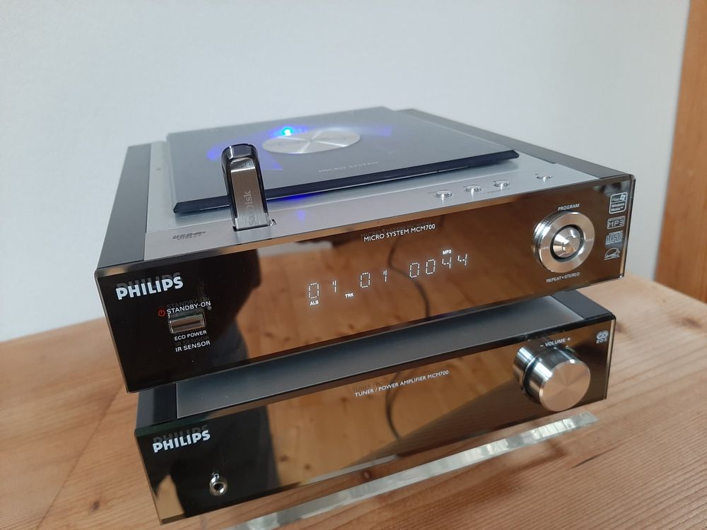 Philips MCM700 Micro-Hifi-System 2 x 80 Watt/ USB/ CD/ UKW (Gebraucht ...