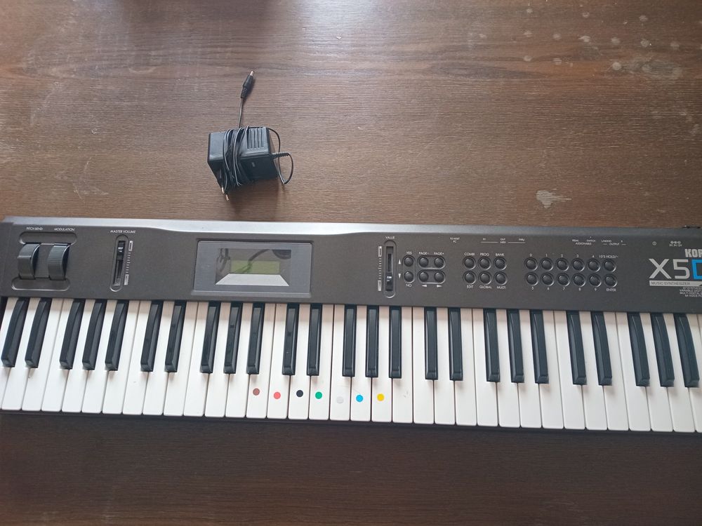 Korg X5D Music Synthesizer (Gebraucht) in Biel/Bienne für CHF 125.3 ...