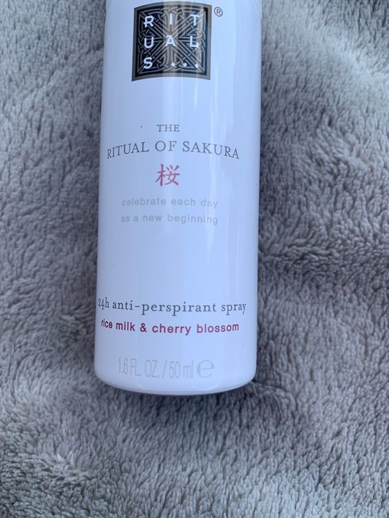 Rituals Ritual of Sakura 24h anti perspirant Spray Deodorant (Gebraucht) in Niederrohrdorf für ...