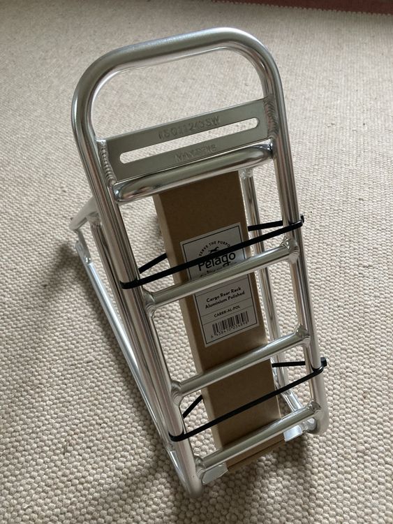 Pelago Rear Rack Cargo (Neu und originalverpackt) in Zürich für CHF 50 ...