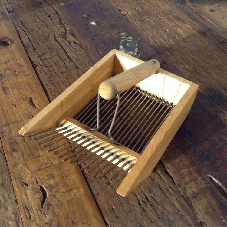 Heidelbeerrechen * Heidelbeere * Rechen (Gebraucht) in Rheinfelden für ...