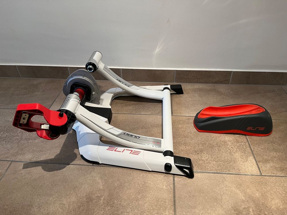 Elite Qubo fluid Bike Hometrainer / Roller (Gebraucht) in Genève für ...