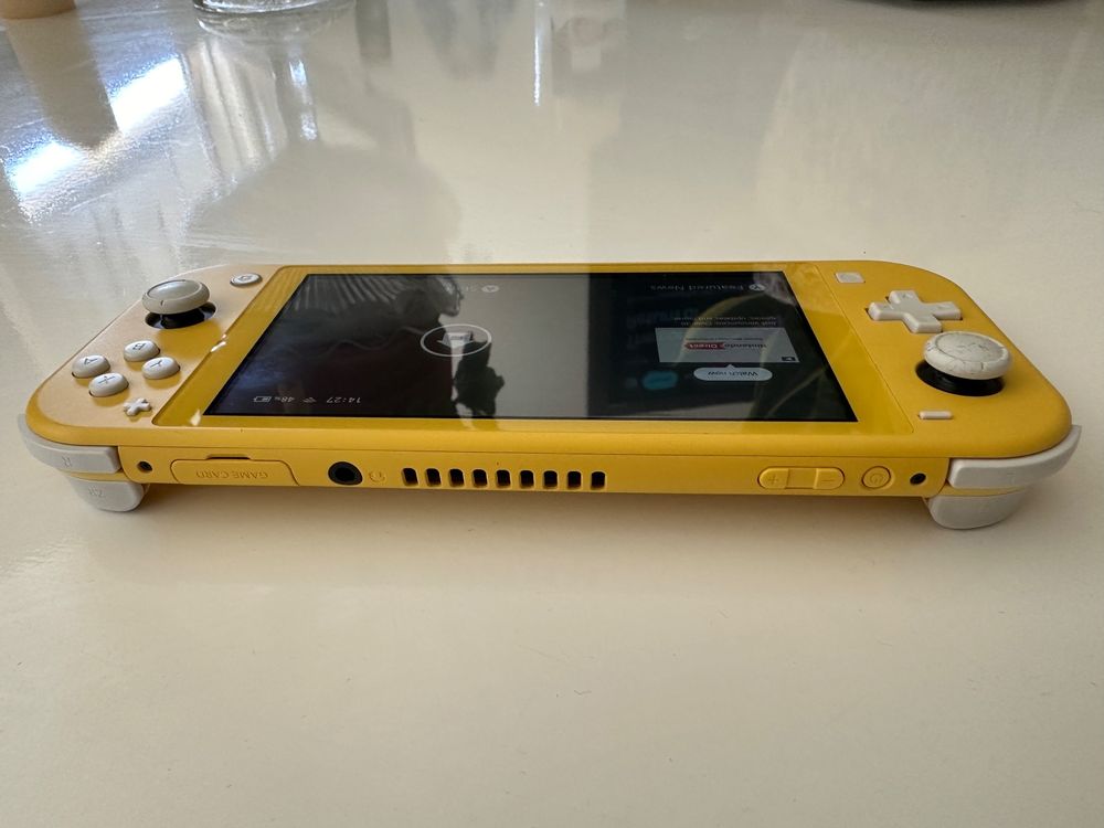 Nintendo Switch Lite Yellow | Kaufen auf Ricardo