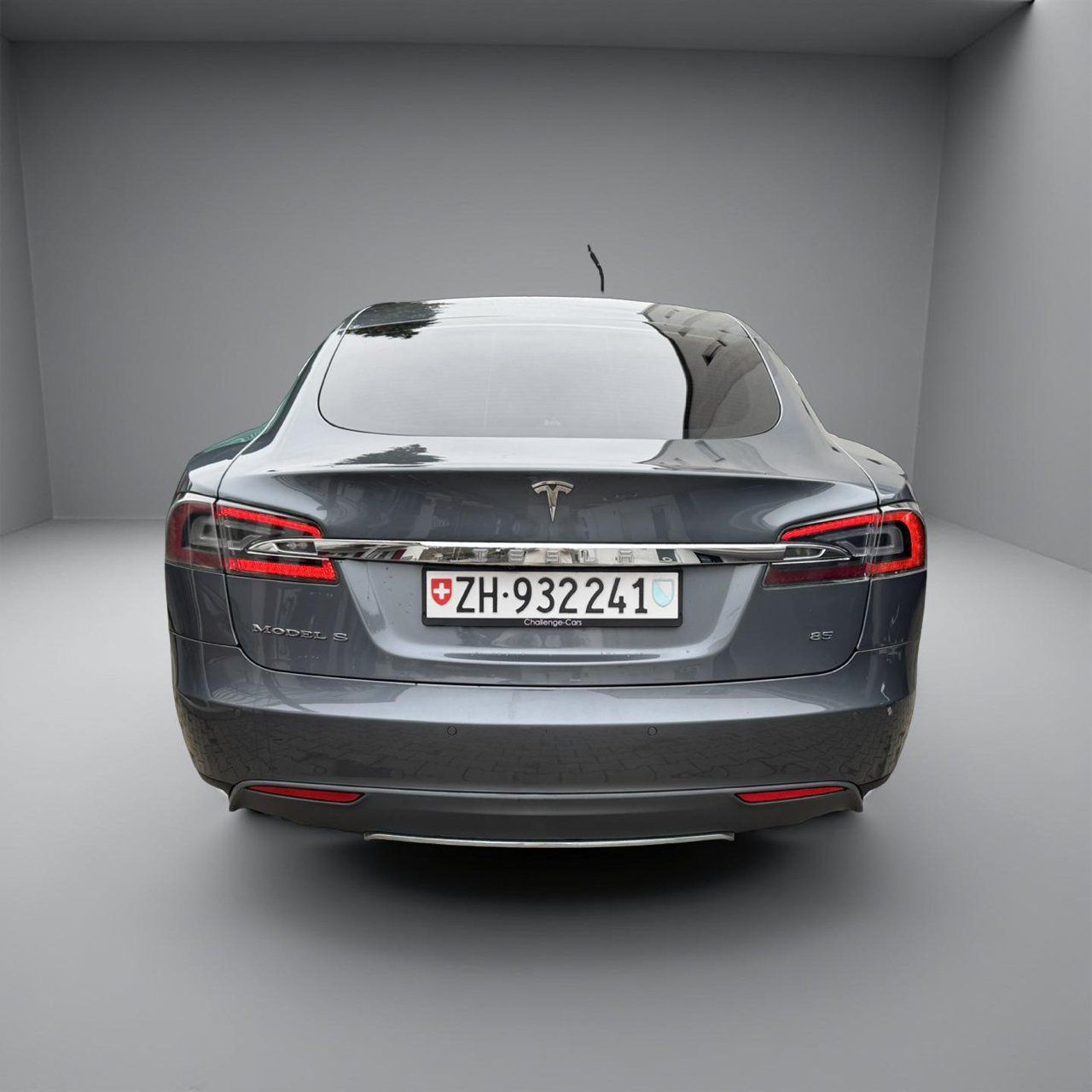 Tesla Model S 85 frisch ab MFK & Service - 8-Fach bereift (Gebraucht ...