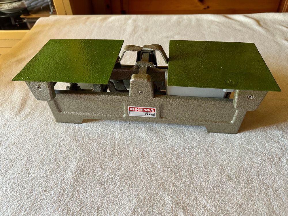 Balance Rheva 3kg (Gebraucht) in Ste-Croix für CHF 30 – mit Lieferung ...
