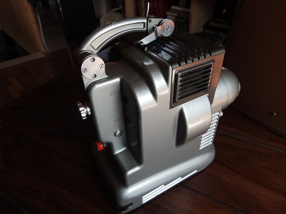 Alter Filmprojektor M8 Bolex Paillard ! (Gebraucht) in Rain für CHF 25 ...