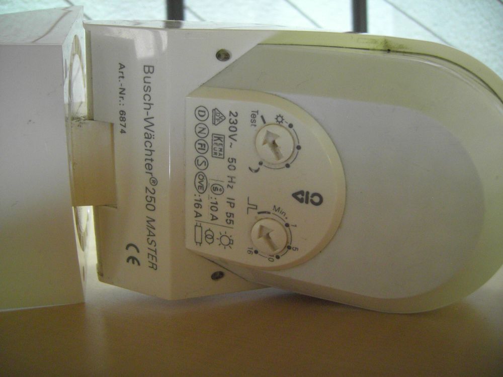 Bewegungsmelder.Busch-Wächter 250 Master (Gebraucht) in Grindelwald für CHF 25 – mit Lieferung ...