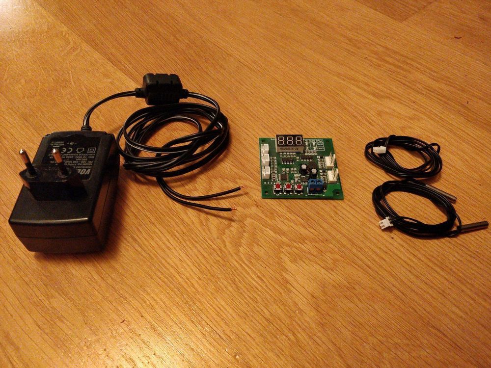 External Fan PWM Controller + 2 sensors (Gebraucht) in Opfikon für CHF ...