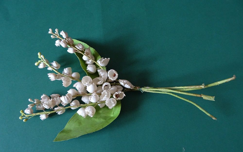 Alte Ansteckblumen Stoff Maiglöcken (Gebraucht) in Lengnau BE für CHF ...