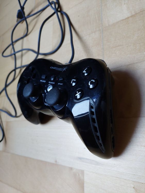 Logitech Chillstream PC/PS3 USB Controller (Gebraucht) in Arisdorf für ...