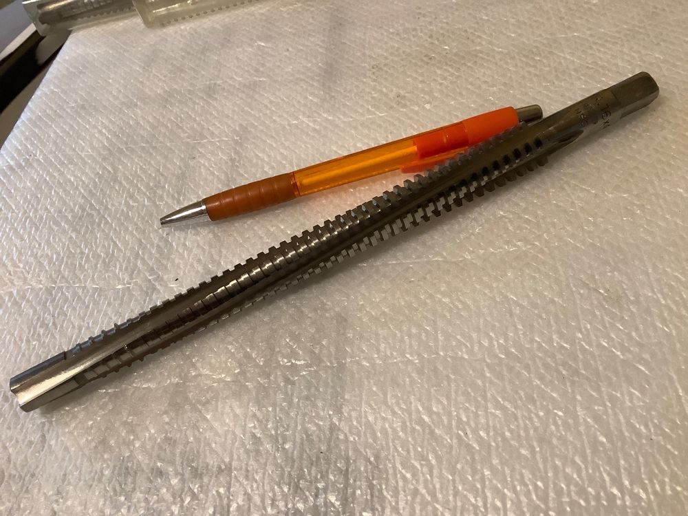 Trapez Gewindebohrer Tr. 16x4, HSS, von REISHAUER (Gebraucht) in Widnau ...