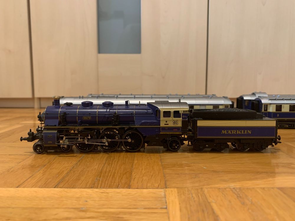 Märklin H0 "Rheingold 75 ans", 1 locomotive et 5 wagons (Gebraucht) in ...