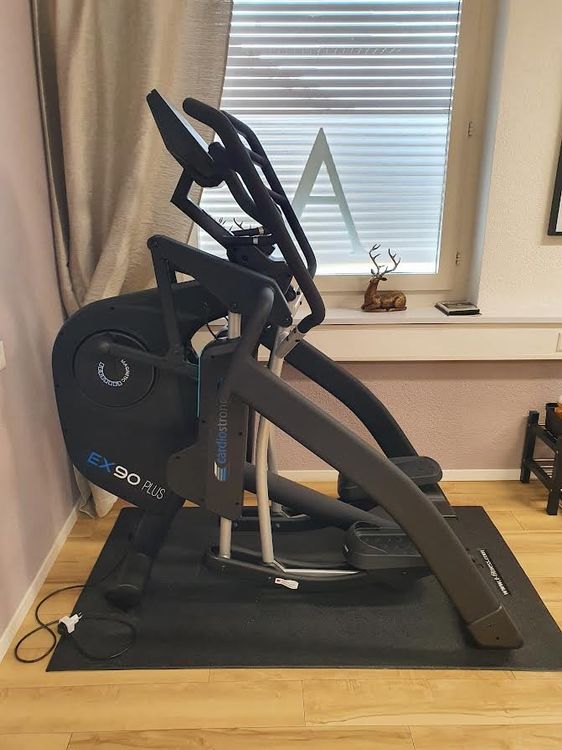 cardiostrong Crosstrainer EX90 PLUS | Kaufen auf Ricardo