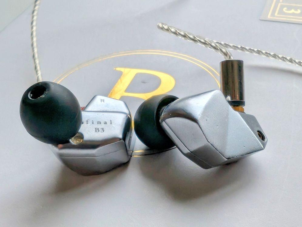 Audiophile In-Ear Monitors IEM Final Audio B3 (Gebraucht) in Binz für CHF 190 – mit Lieferung ...