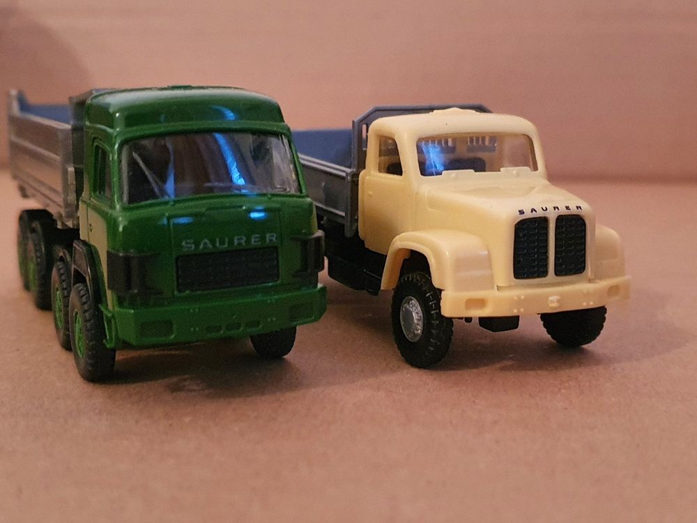 SAURER.1X 330 DN 4X4, 1X D330B 8X4. 1:87 | Acheter sur Ricardo