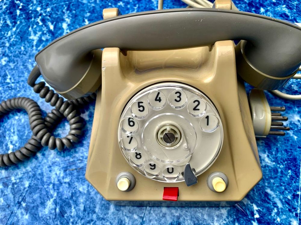 Retro Wählscheiben Telefon Vintage 60er Jahre Braun Schweiz (Gebraucht ...