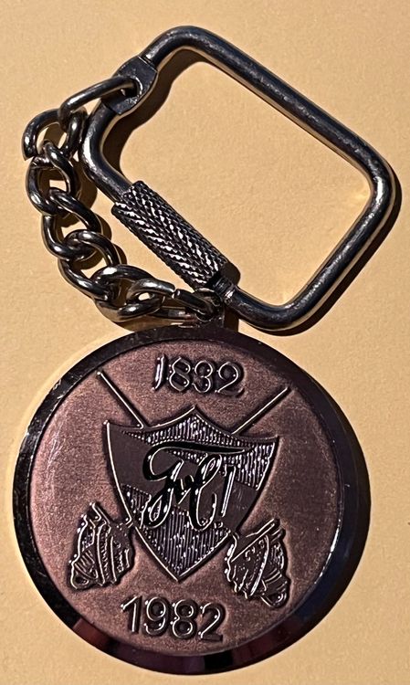 Schlüsselanhänger HELVETIA 1982 Studentika (Gebraucht) in Utzenstorf ...