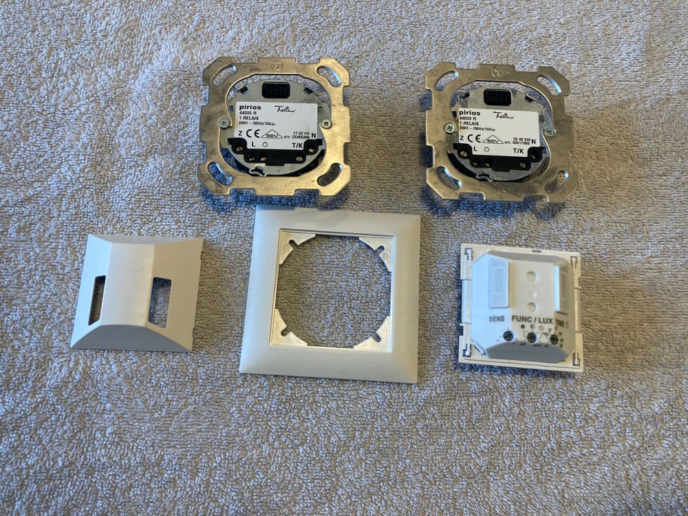 2X PIR Feller Edizio due Bewegungsmelder Pirios 180 (Gebraucht) in ...