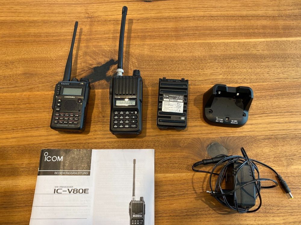 iCOM IC-V80E + Yaesu UV-8DR | Kaufen auf Ricardo