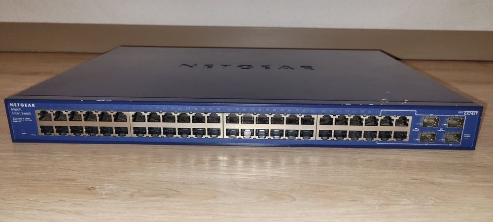 Netgear Gigabit Smart Switch GS748T v3 (Gebraucht) in Schwerzenbach für ...