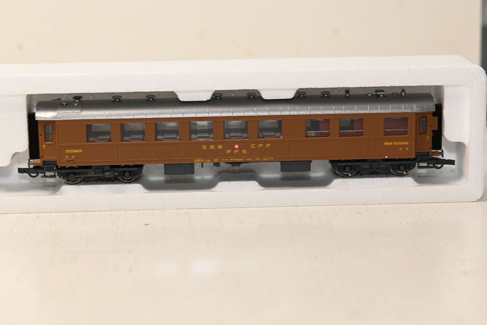 SBB Historic Stahl Speisewagen Roco HO/DC mit OVP (Gebraucht) in für ...