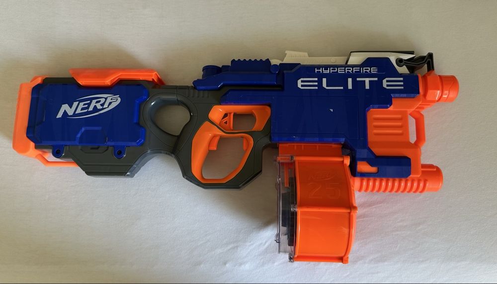Nerf N-Strike Elite Hyperfire (Gebraucht) in Lachen SZ für CHF 20 – mit ...