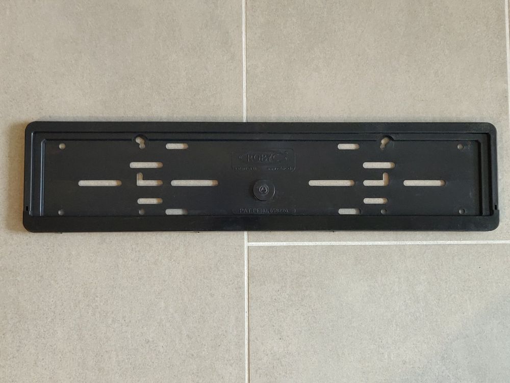 Cadre de plaque d'immatriculation | Acheter sur Ricardo