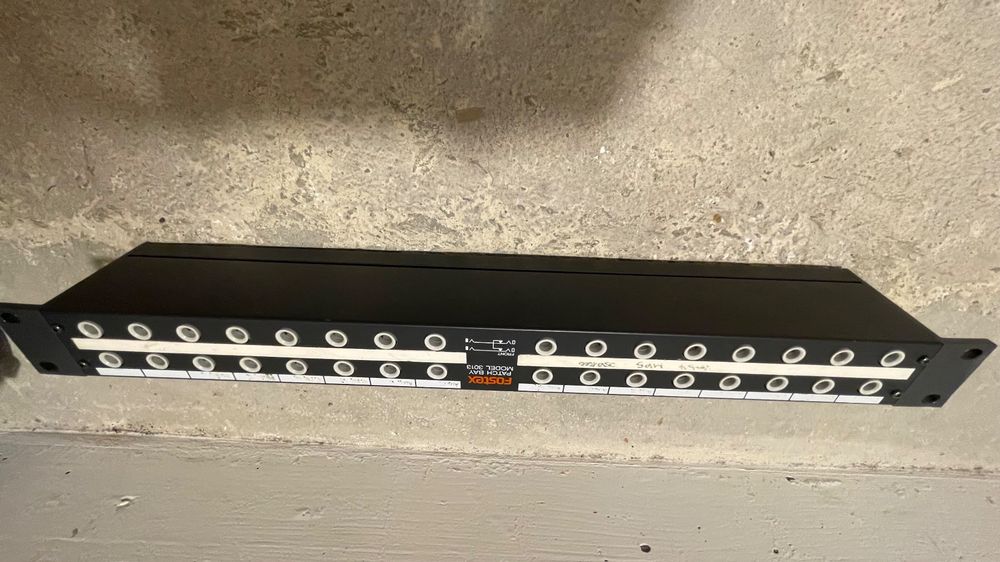 Fostex Studio Patchbay - Model 3013 (Gebraucht) in Zürich für CHF 4 ...