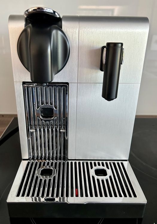 DELONGHI Lattissima Pro EN 750.MB (Nespresso, Silber) | Kaufen auf Ricardo