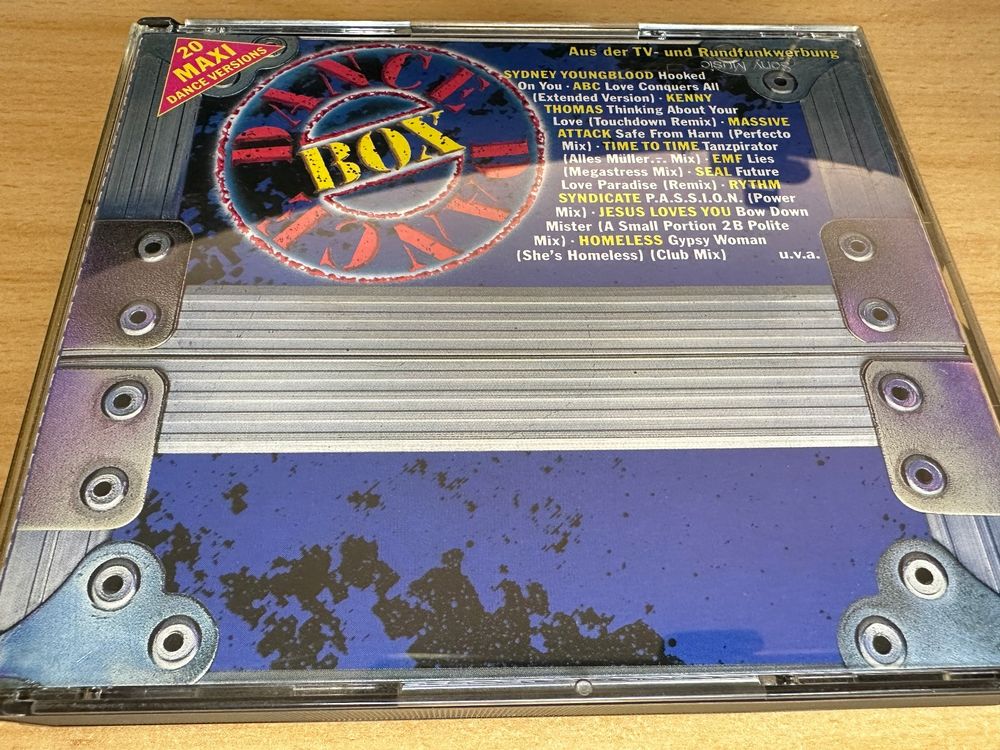 Various – Dance Box - 2 CD (Gebraucht) in Rikon im Tösstal für CHF 9.5 – mit Lieferung auf ...