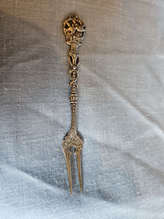 fourchette ancienne arg 800 finement decorer (Gebraucht) in für CHF 10 ...