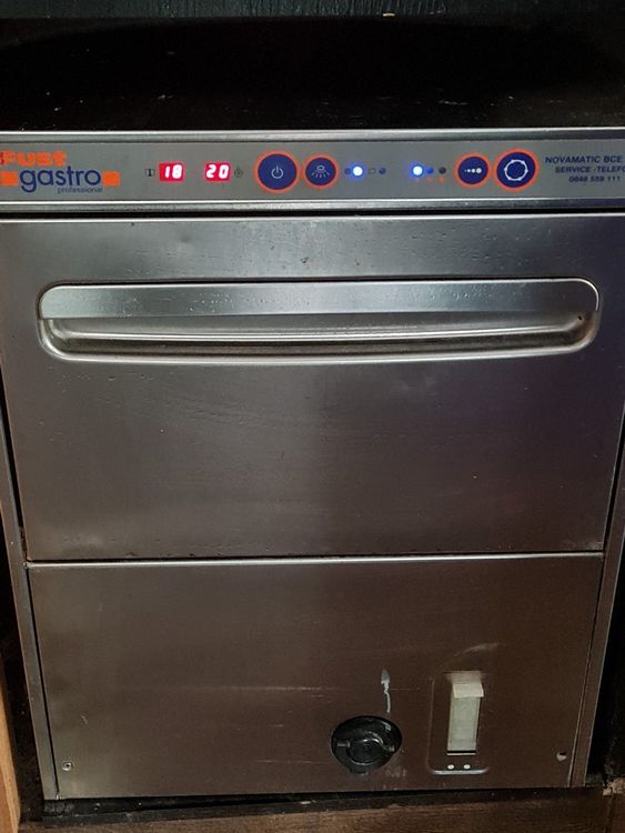 Fust Gastro Geschirrspüllmaschine (Gebraucht) in Brugg für CHF 210 ...