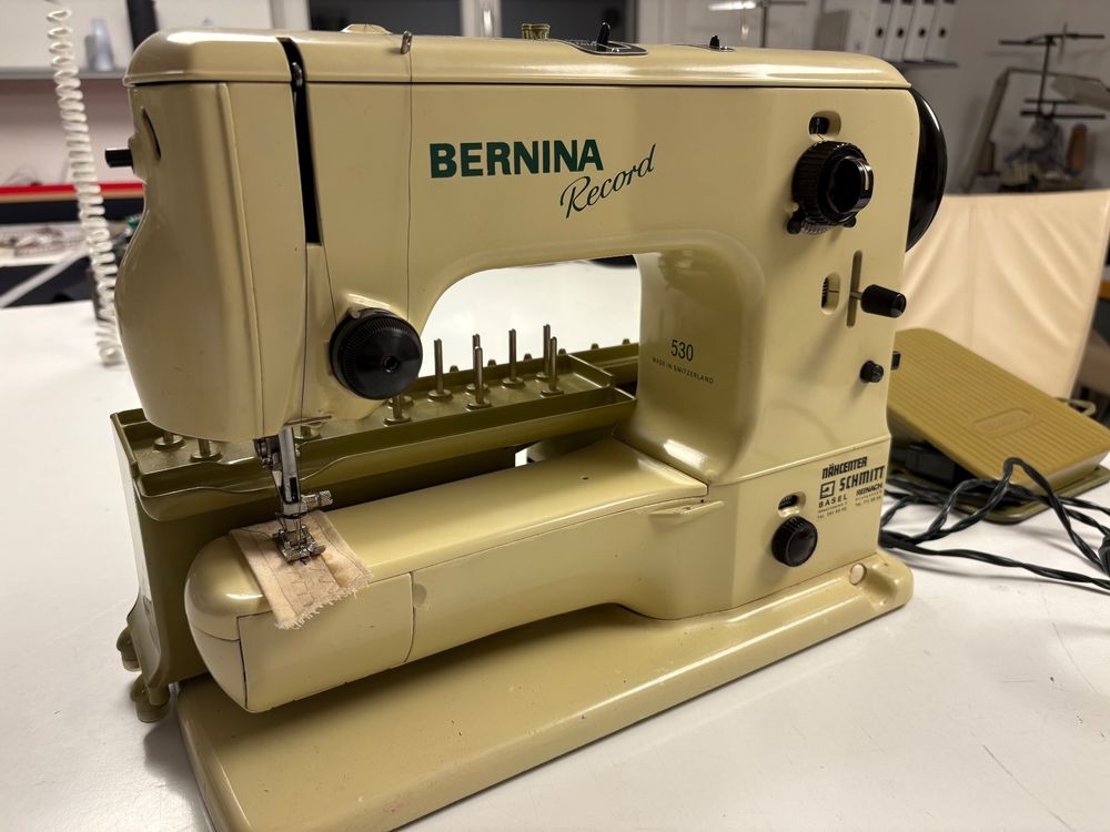 Bernina, Nähmaschine, Record 530. Funktioniert tip top! (Gebraucht) in Blauen für CHF 199 – nur ...
