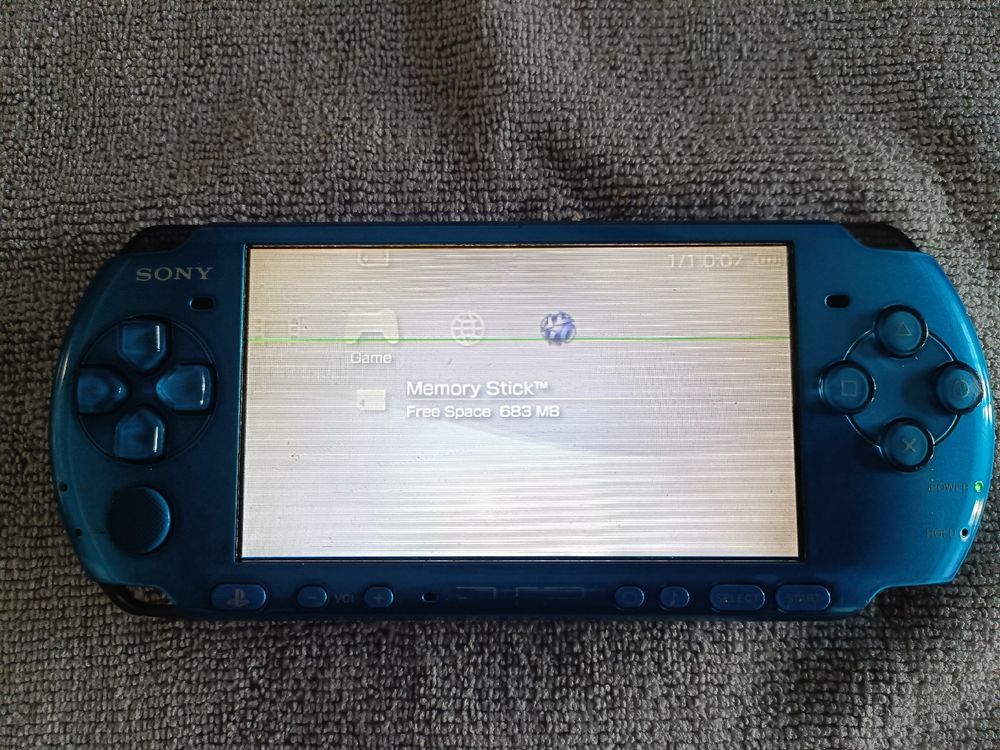 PSP Blau JP (Gebraucht) in Liestal für CHF 32 – mit Lieferung auf ...