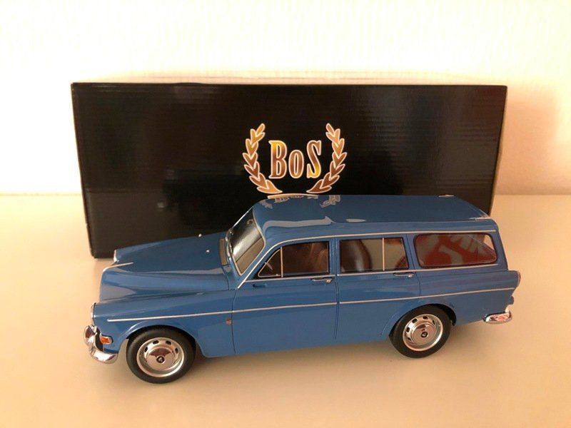 Volvo P 220 Amazon BoS 1/18 (Neuf avec emballage d'origine) à ...