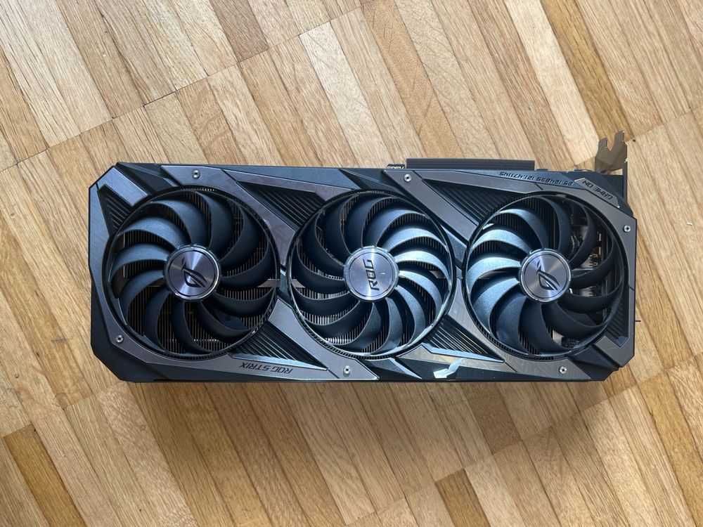 ASUS Strix RTX 3090 (Gebraucht) in Zürich für CHF 650 – mit Lieferung ...