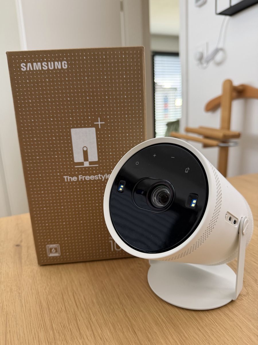Samsung Freestyle 2nd gen + battery and case new! (Neu (gemäss ...
